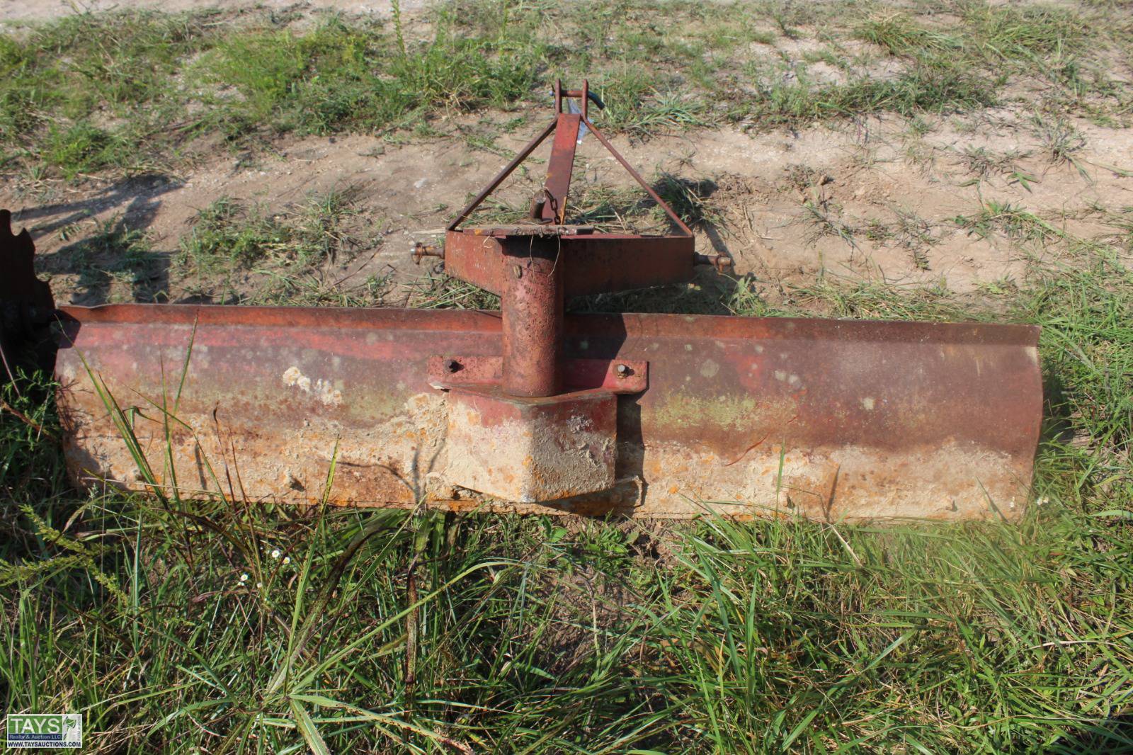 Tays Realty & Auction - Auction: ONLINE ABSOLUTE AUCTION: TRACTORS ...