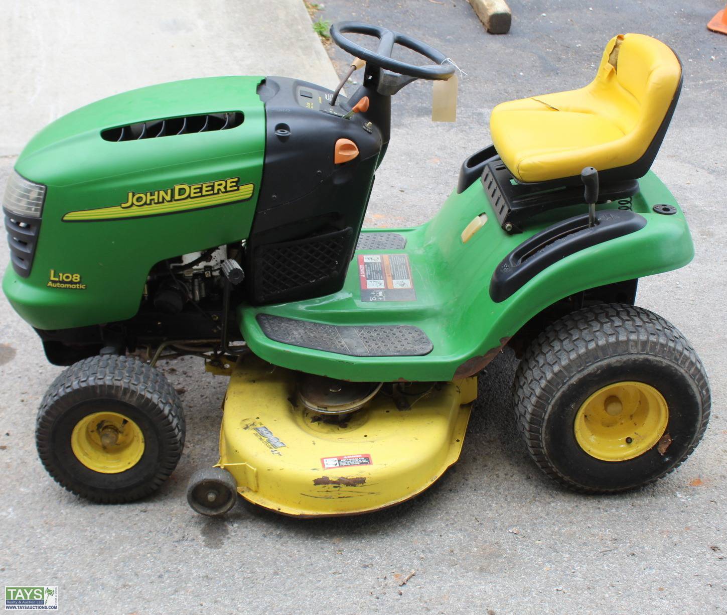 Tays Realty & Auction - Auction: ONLINE ABSOLUTE AUCTION: TRACTORS ...