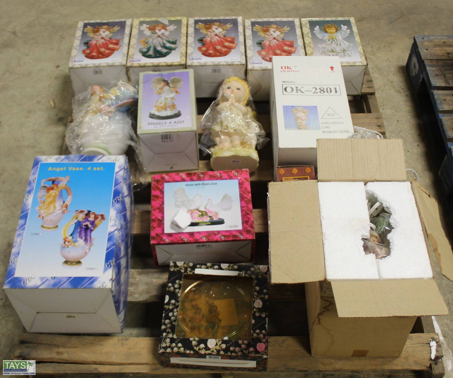 Tays Realty & Auction - Auction: ONLINE ABSOLUTE AUCTION: FURNITURE ...