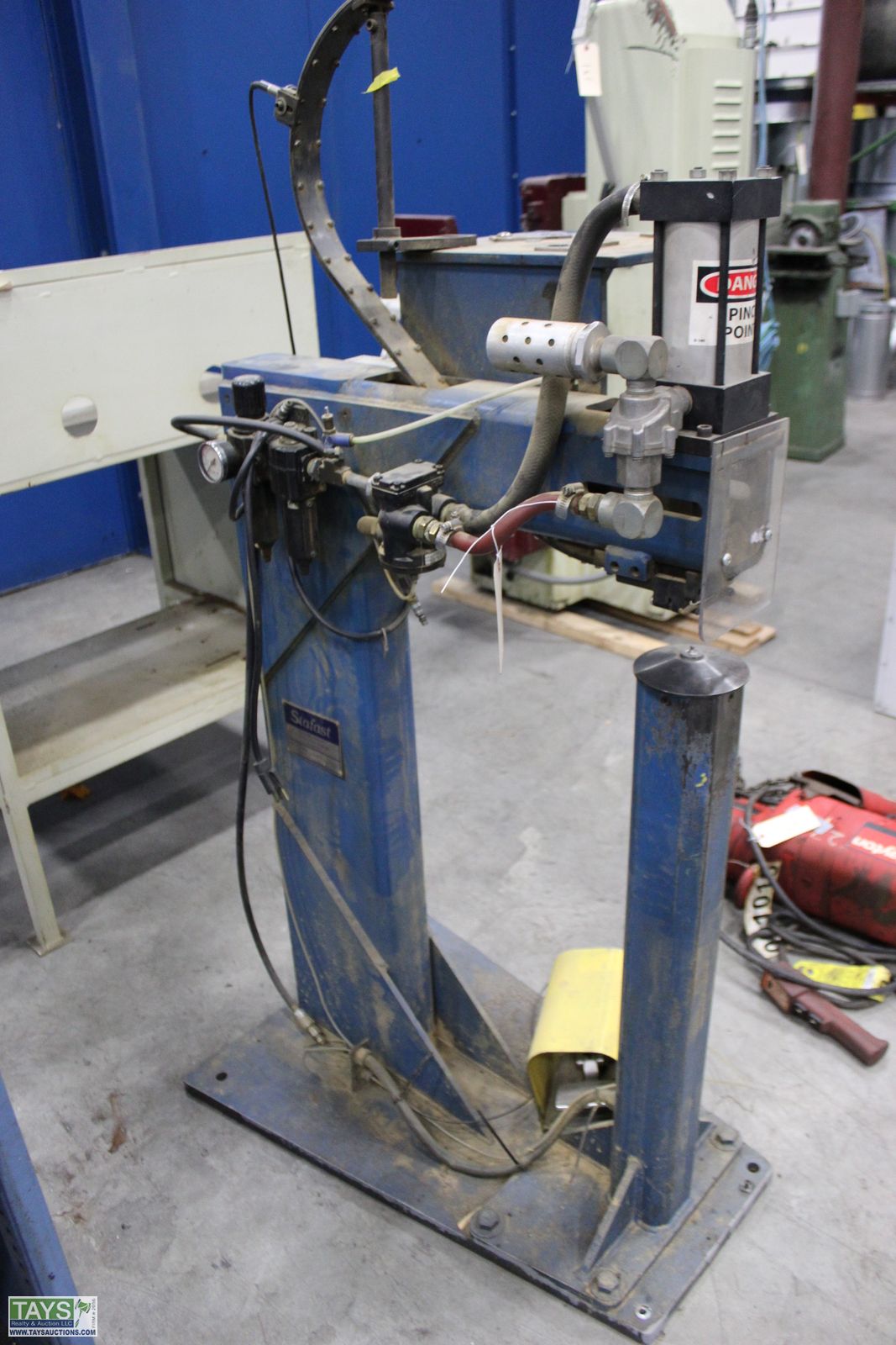 Tays Realty & Auction - Auction: ONLINE ABSOLUTE AUCTION: INDUSTRIAL ...