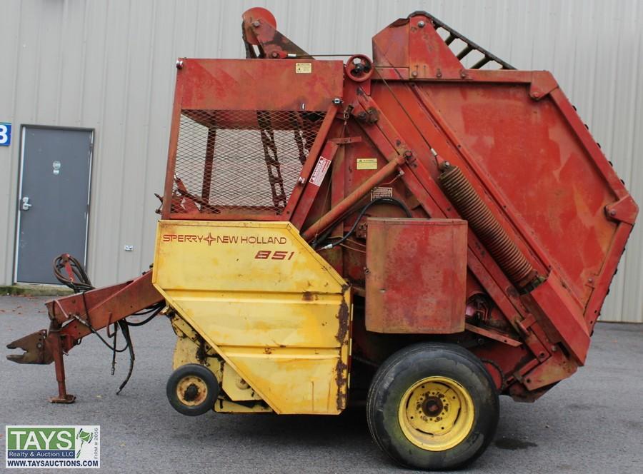 Tays Realty & Auction - Auction: October Farm Sale ITEM: New Holland ...