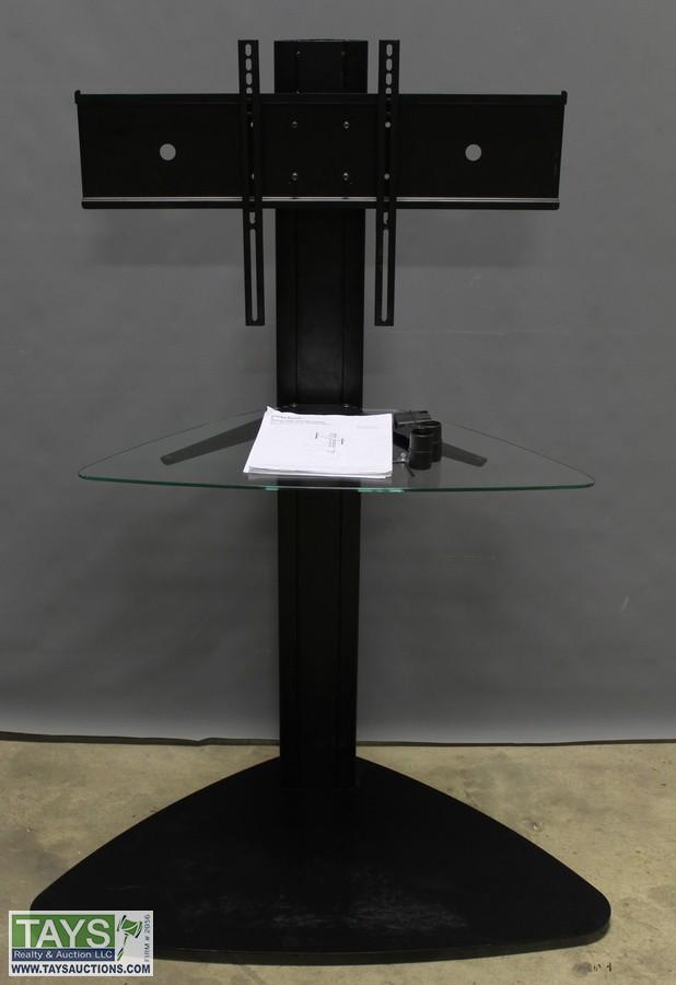 Tays Realty & Auction - Auction: Bankruptcy Auction ITEM: Peerless Flat ...